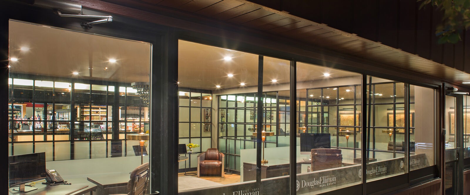 Storefront Exterior Double Door In-Swing - Portella